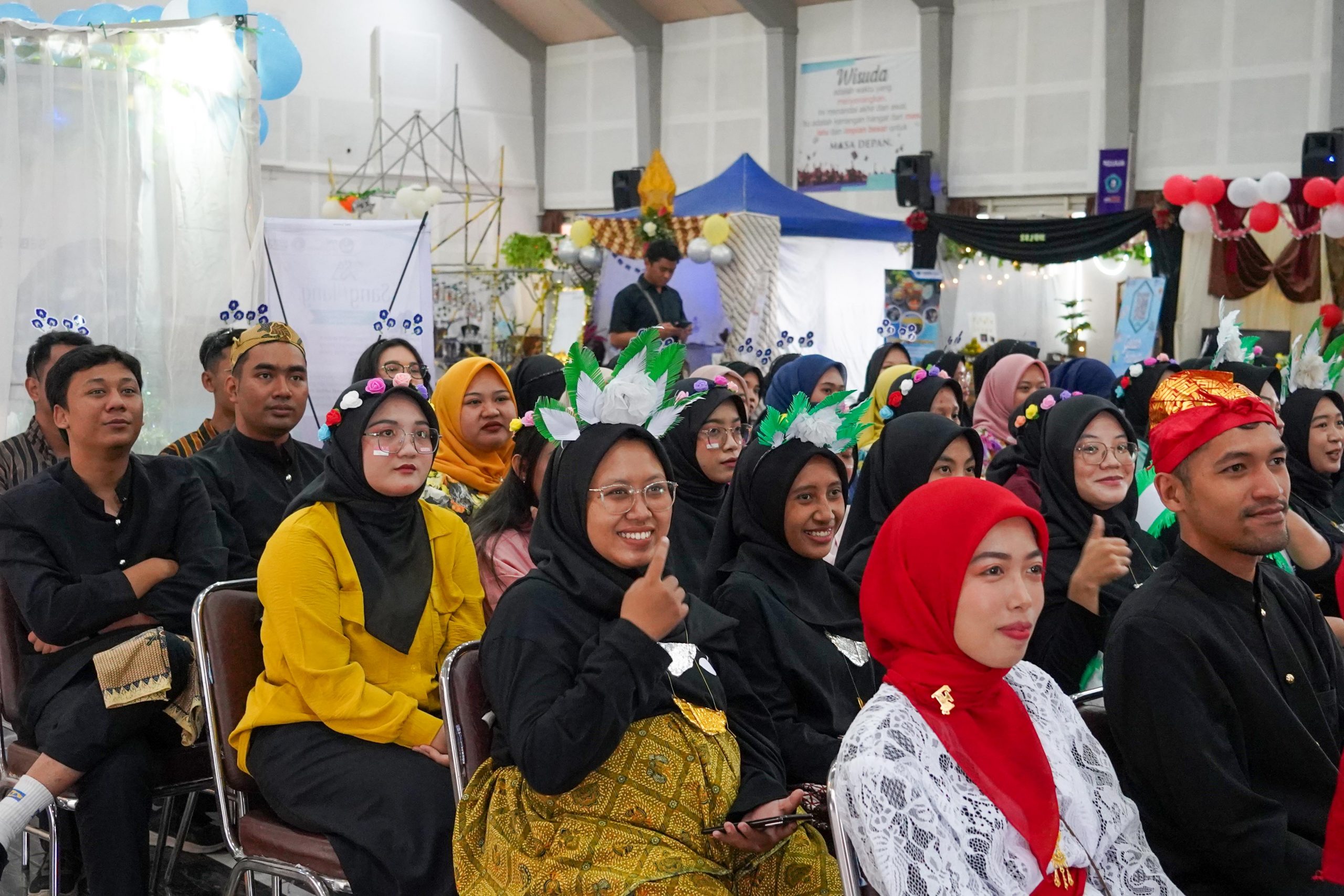 Gelar Karya PPG Unikama, Mengasah Keterampilan Kepemimpinan dan ...